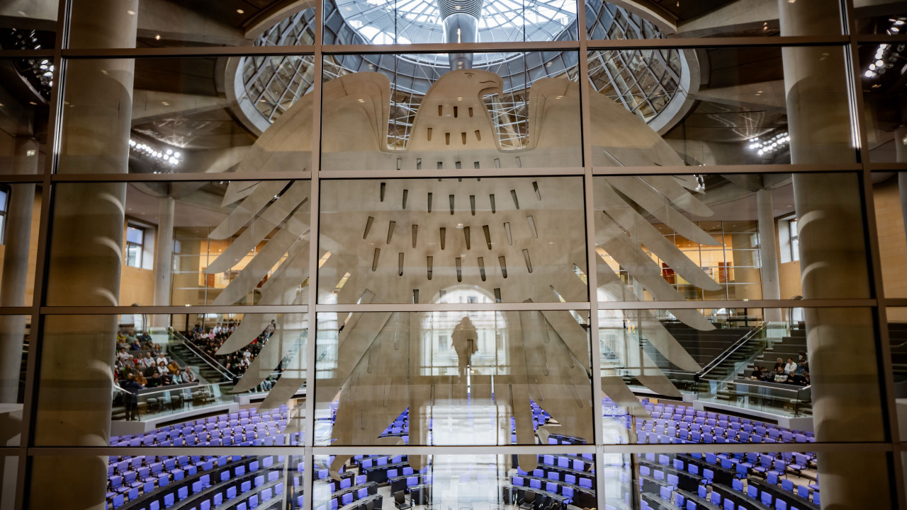 Die politische Landschaft in Deutschland - ORF Archiv - ORF ON