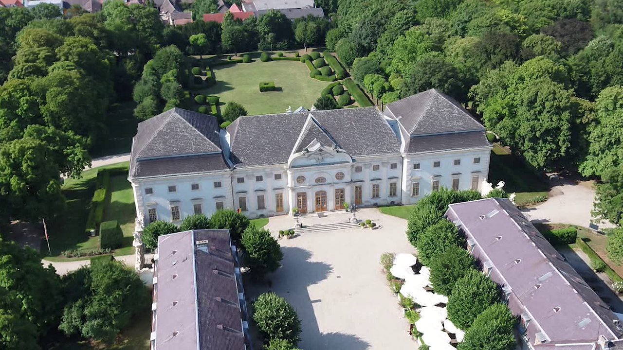 Das Barockschloss in Halbturn - Das Barockschloss in Halbturn - ORF ON