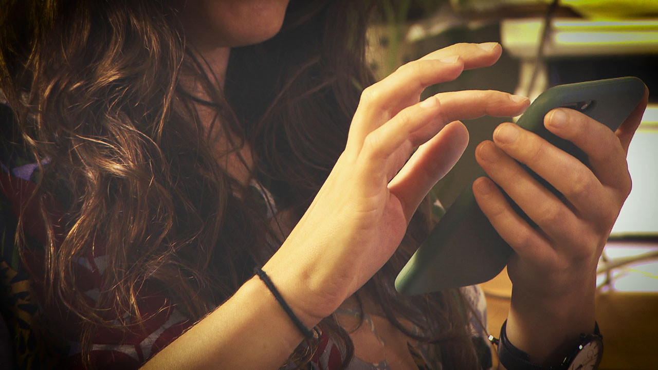 Handysucht: Wissenschaftlich erklärbar? - Handysucht: Wissenschaftlich ...